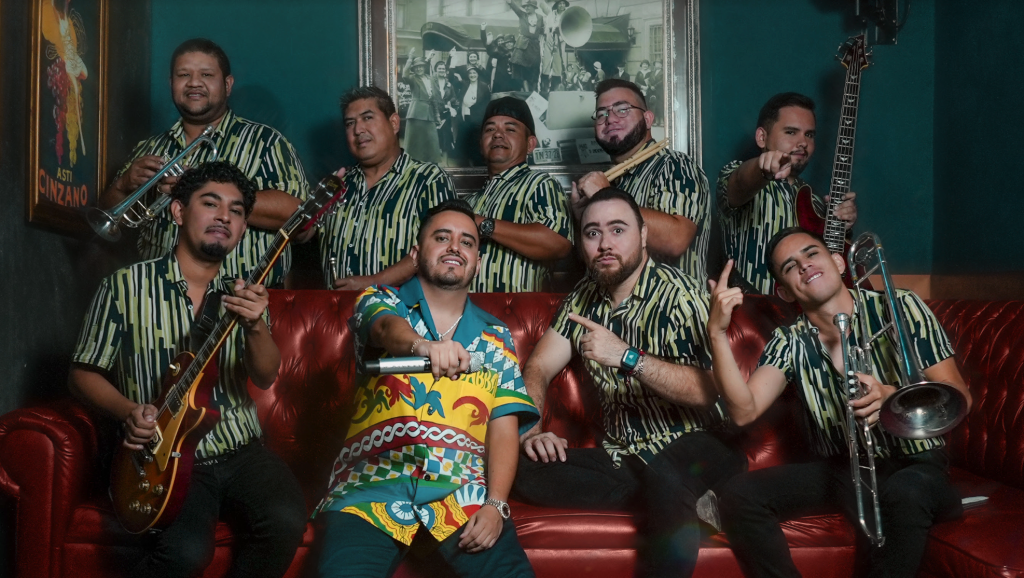 Juanma Presenta El Álbum 90´s Con Sabor A TechnoBanda